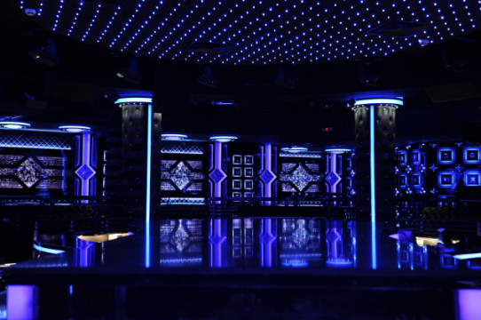 NIGHT CLUB THE FACE